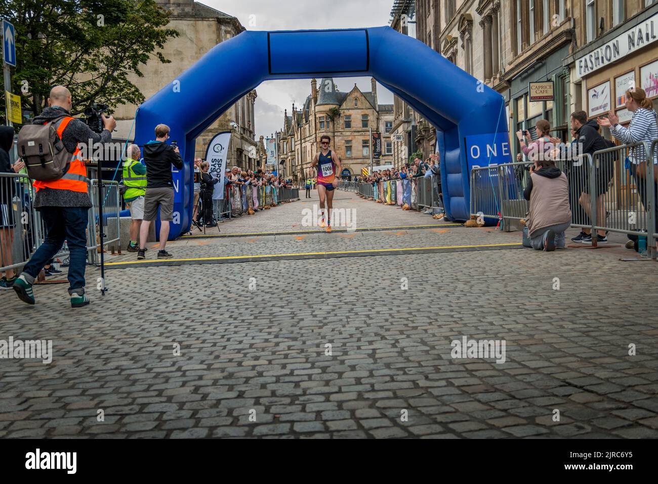Callum Hawkins British Marathon Runner Paisley 10K Run 2022 Stock Photo ...