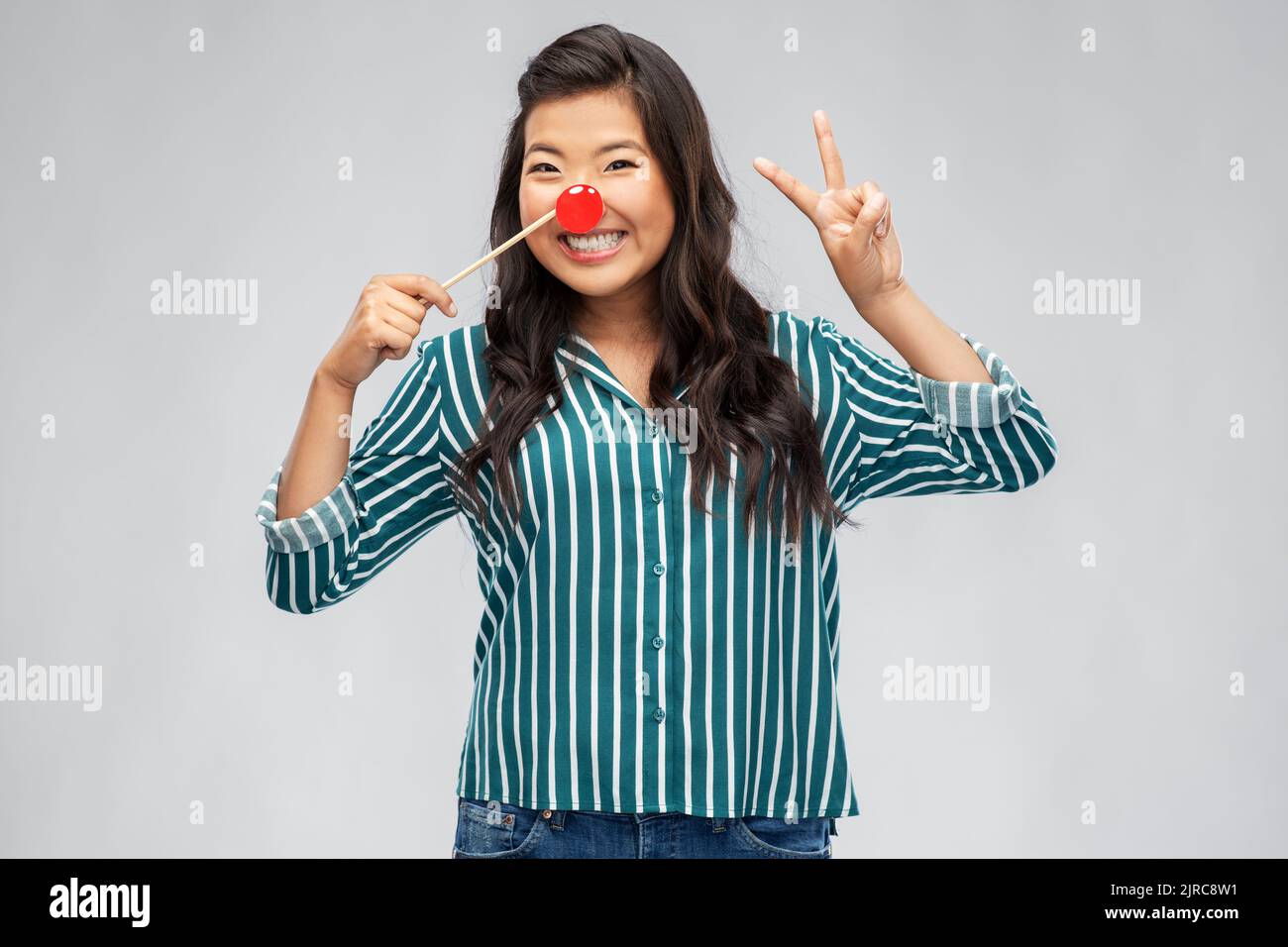 Asian clown hi-res stock photography and images - Alamy