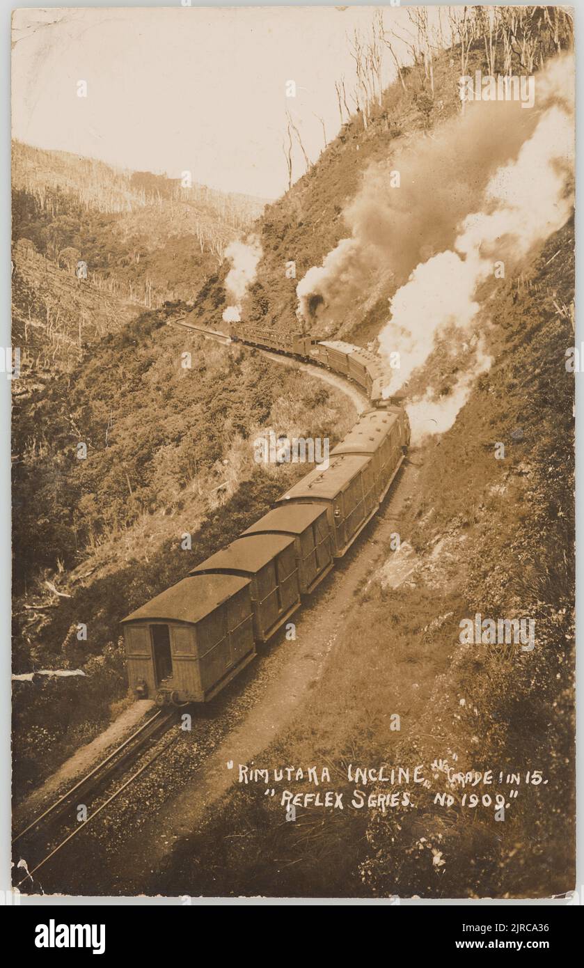 New zealand the rimutaka incline hi-res stock photography and images ...