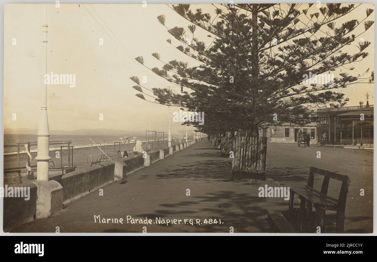 Marine Parade, Napier, circa 1921, Auckland, by Frank Duncan and Co ...