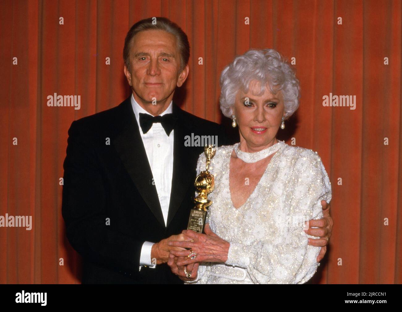 Kirk Douglas and Barbara Stanwyck at the 43rd Annual Golden Globe ...