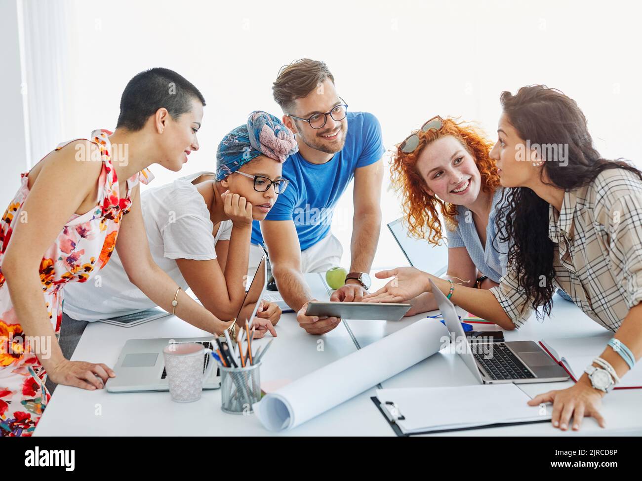 woman business office businesswoman businessman man team teamwork ...