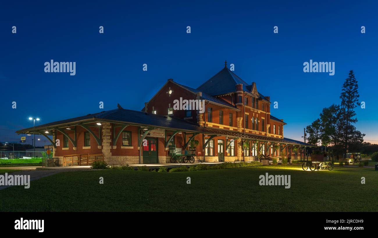 The historic CN Rail Railway Station in Dauphin, Manitoba, Canada Stock ...