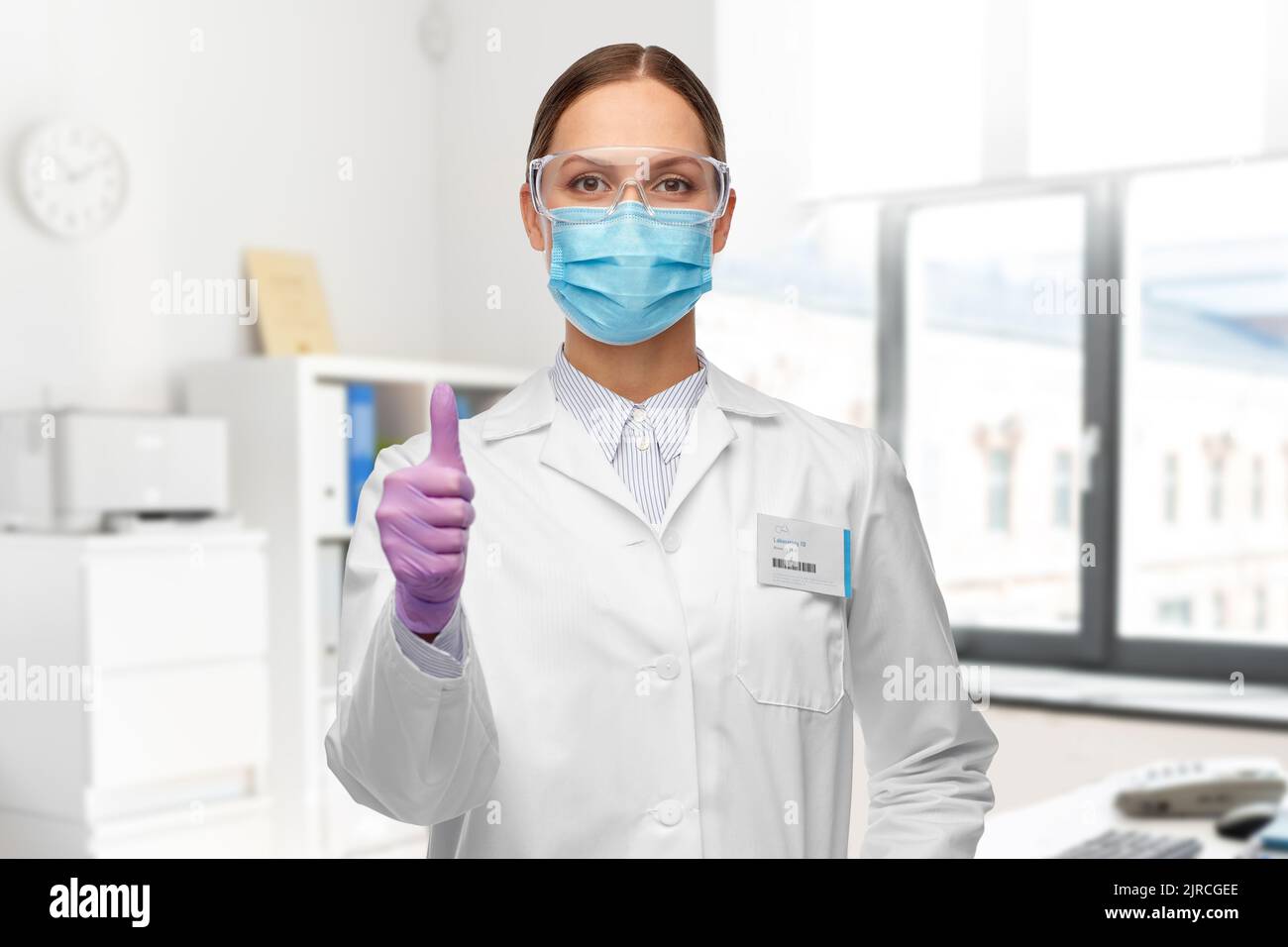 Scientist with safety goggles hi-res stock photography and images - Alamy