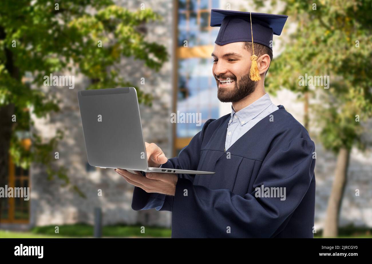 Hispanic university student male hi-res stock photography and images ...