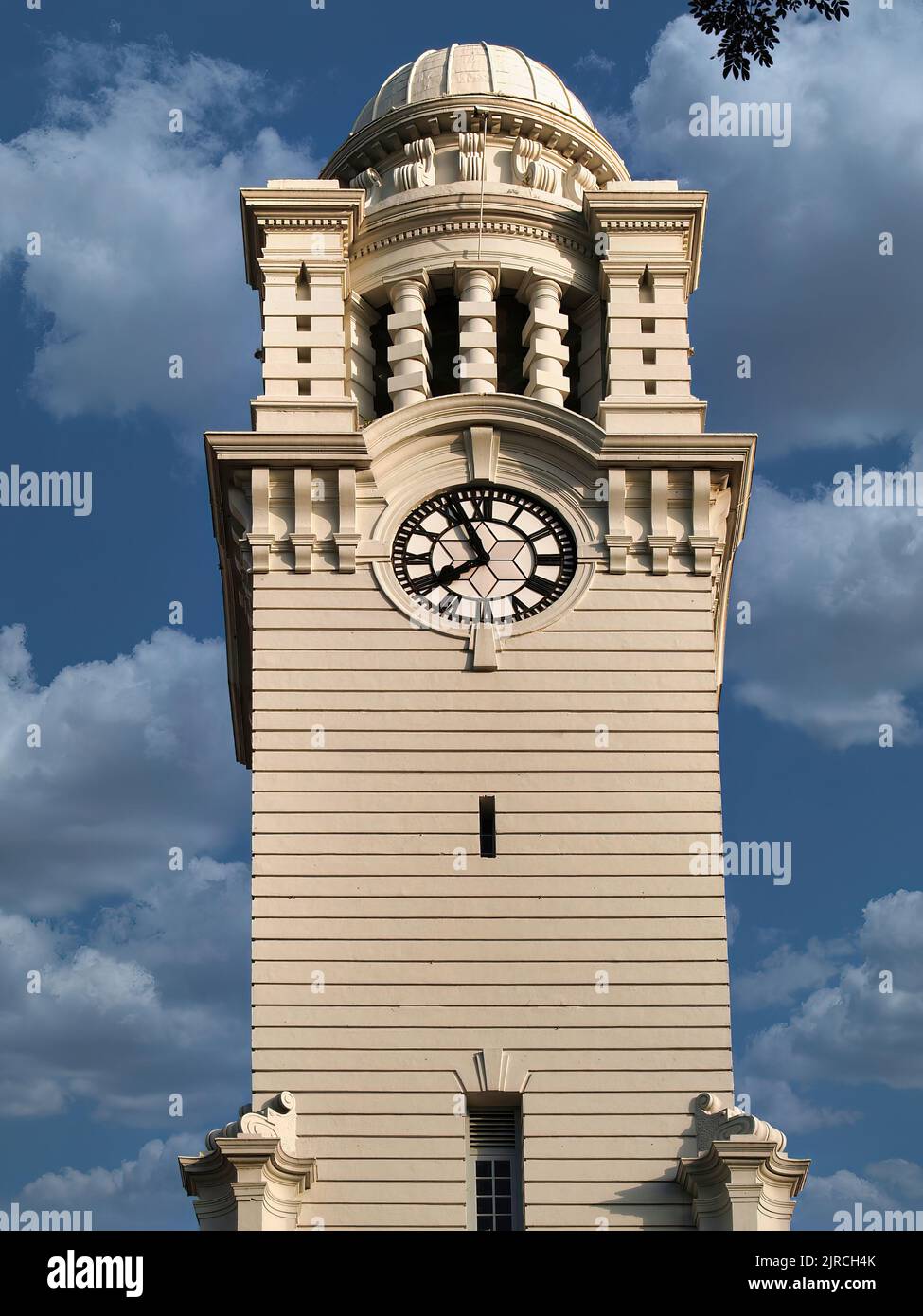 Singapore, Victoria Memorial Hall, Clock Tower Stock Photo - Alamy
