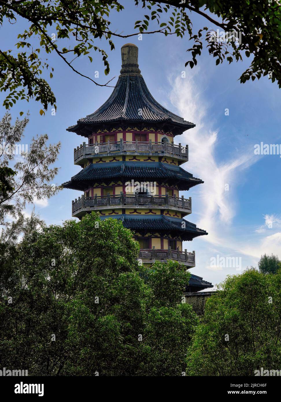 Singapore. Pagoda, Tang Dynasty City Stock Photo - Alamy