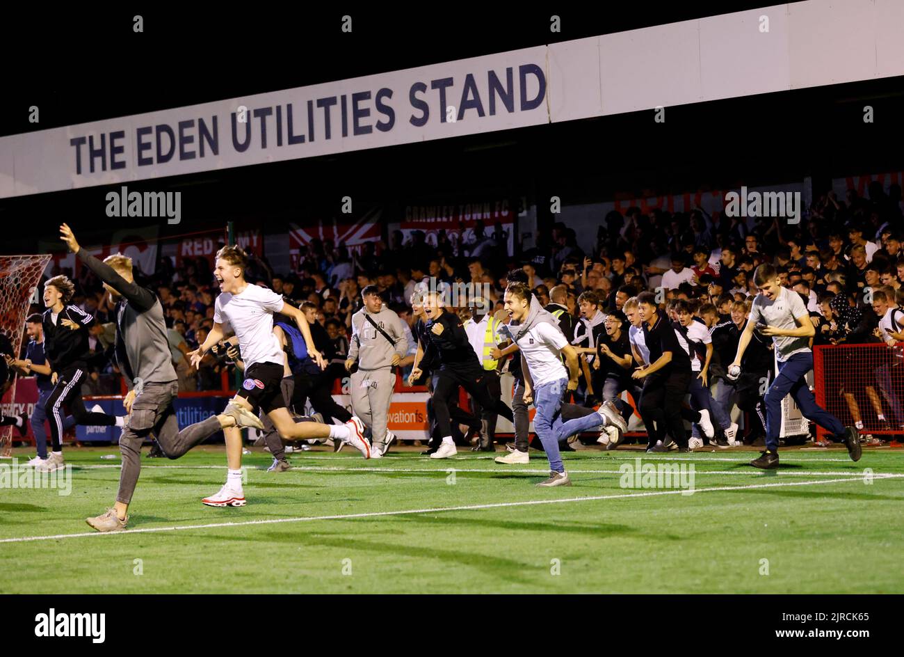 Crawley fans 2022 hi-res stock photography and images - Alamy