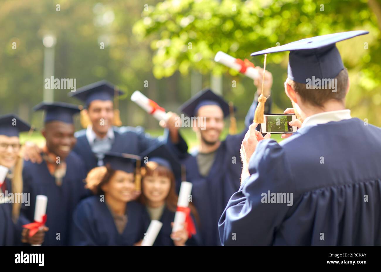 Graduate technology hi-res stock photography and images - Alamy