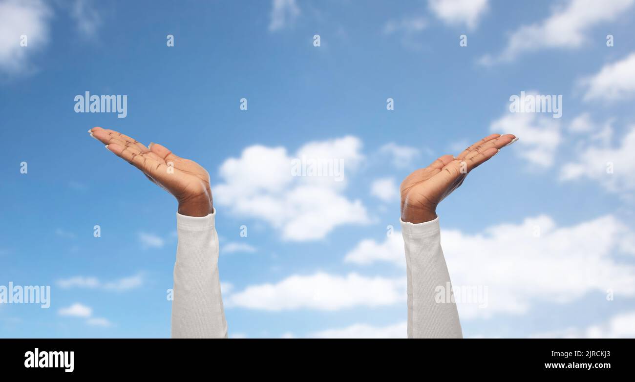 Close up african american hand hi-res stock photography and images - Alamy