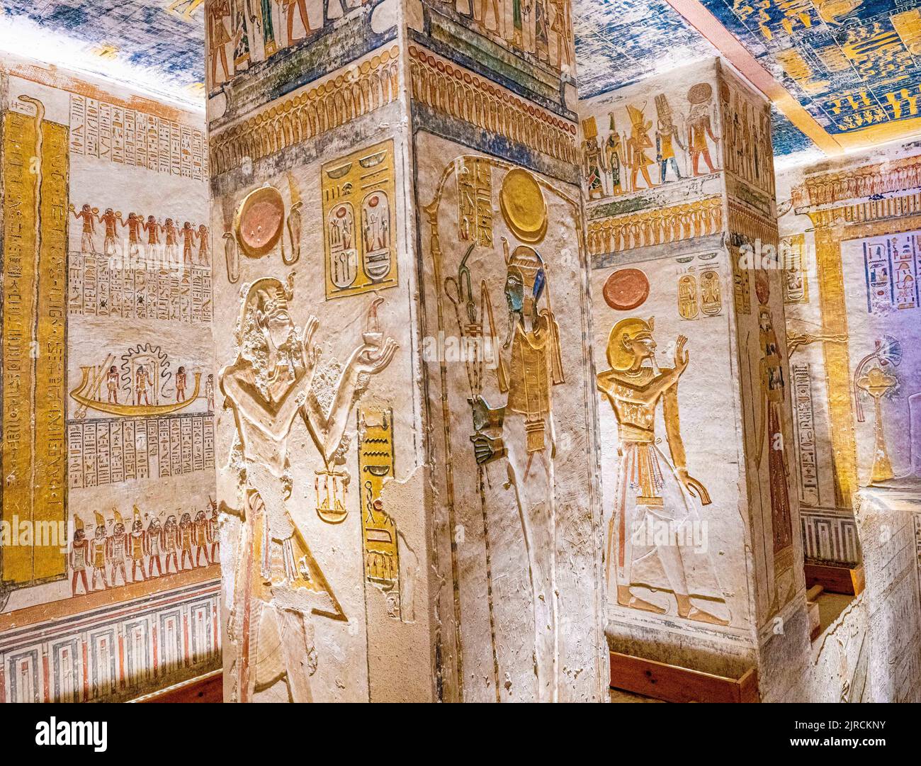KV9 Tomb Started by Ramses V and finished by Ramses VI, intact with ...