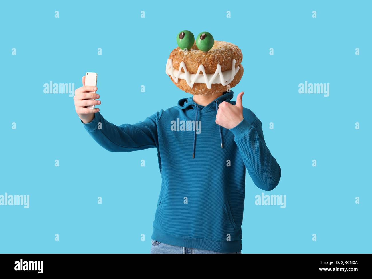 Cookie monster portrait hi-res stock photography and images - Alamy
