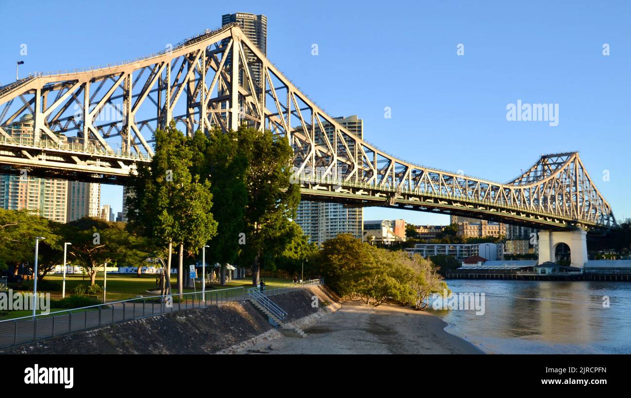 Steel cantilever Story Bridge is in Brisbane CBD and spans the Brisbane ...