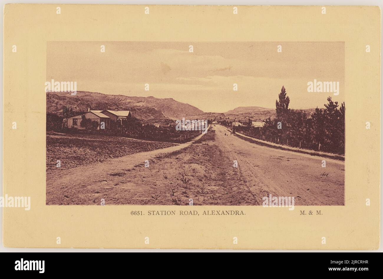 Alexandra station road hi-res stock photography and images - Alamy