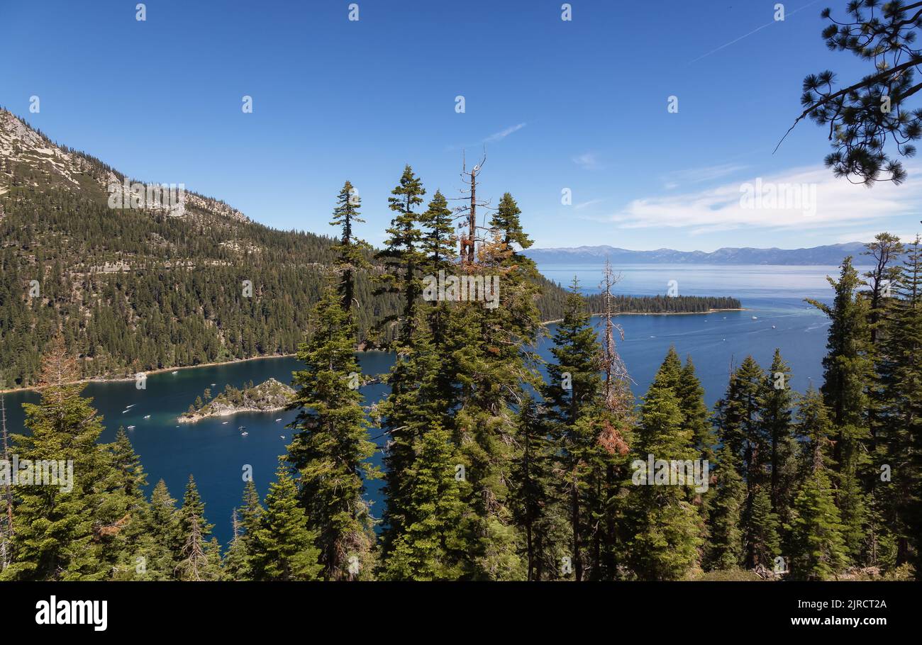 Large bay hi-res stock photography and images - Alamy