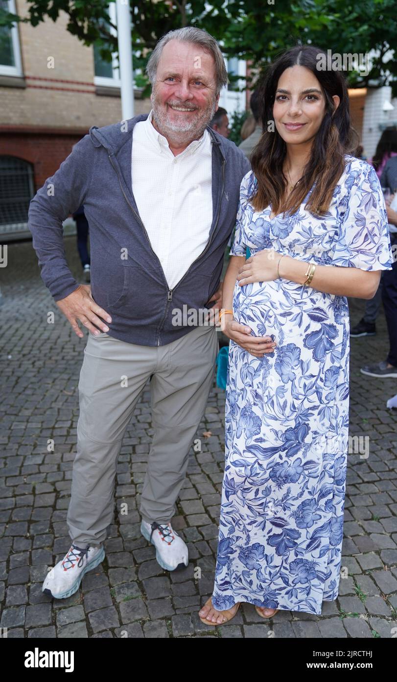 Hamburg, Germany. 23rd Aug, 2022. Pregnant Lilli Hollunder-Adler ...