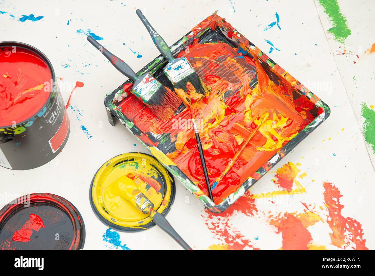 Kids painting messy hi-res stock photography and images - Alamy