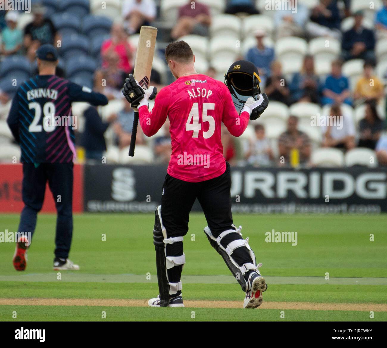 Cricket tom alsop hi-res stock photography and images - Alamy