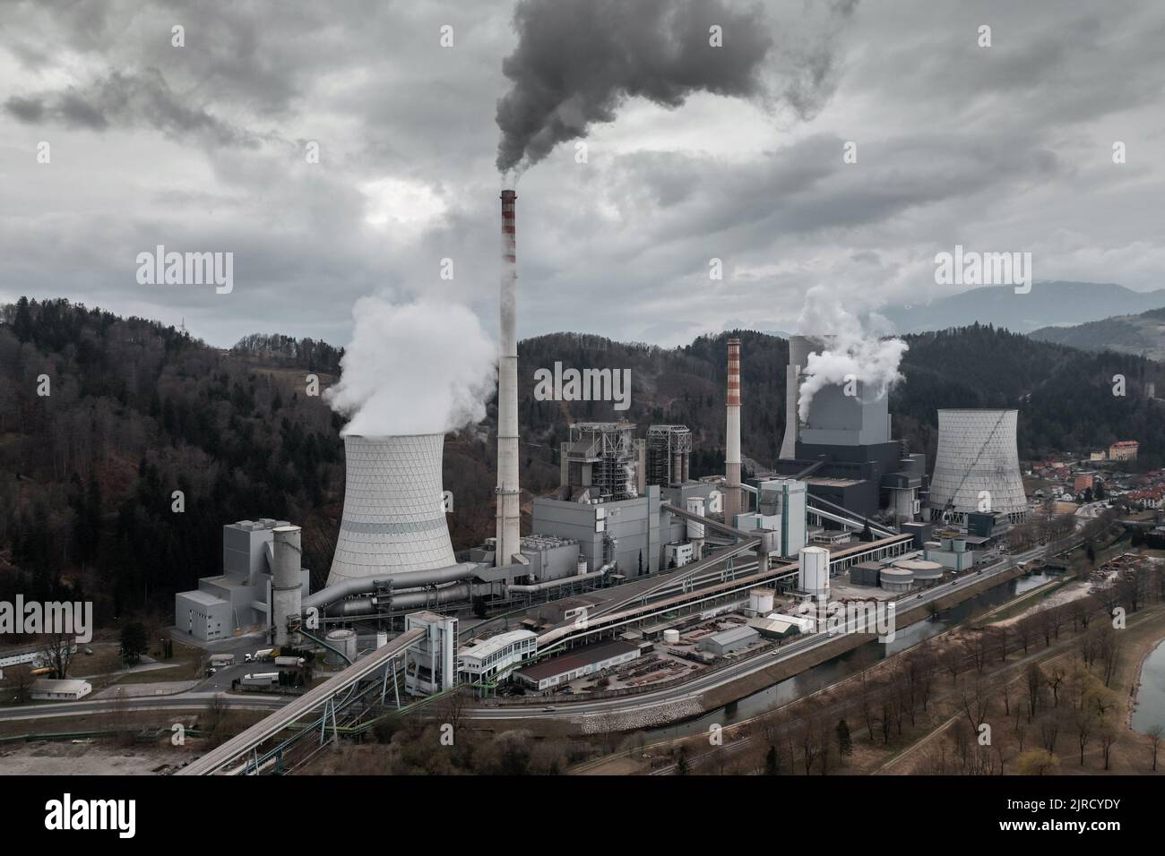 Aerial view smoking pipe thermal hi-res stock photography and images ...
