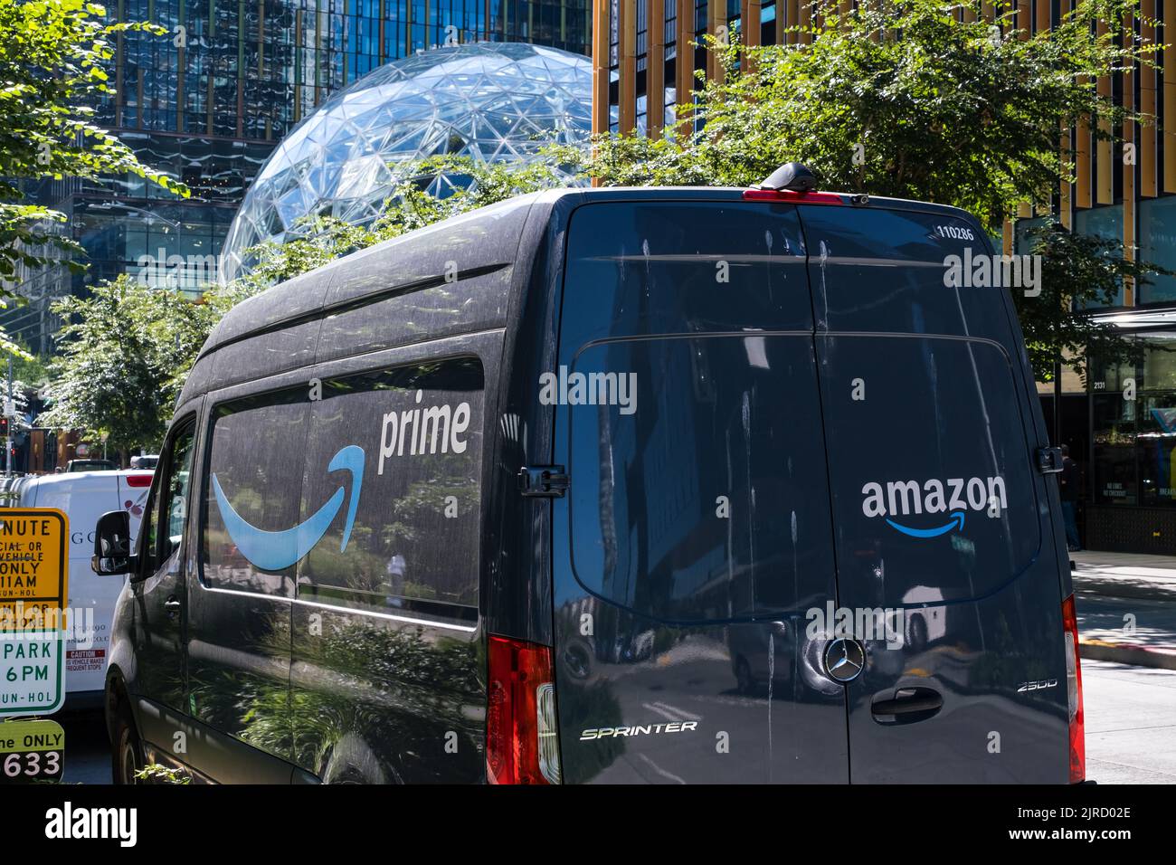 Seattle, USA. 23 Aug, 2022. An Amazon Prime van outside the South Lake ...