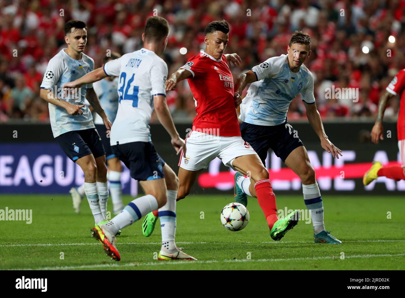 Lisbon, Portugal. 23rd Aug, 2022. Enzo Fernandez of Benfica (C ) vies ...