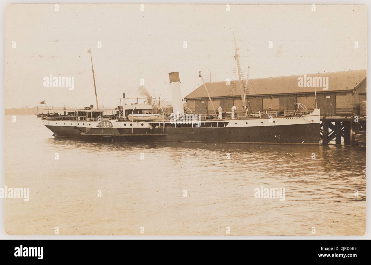 Sidewheel steamer hi-res stock photography and images - Alamy