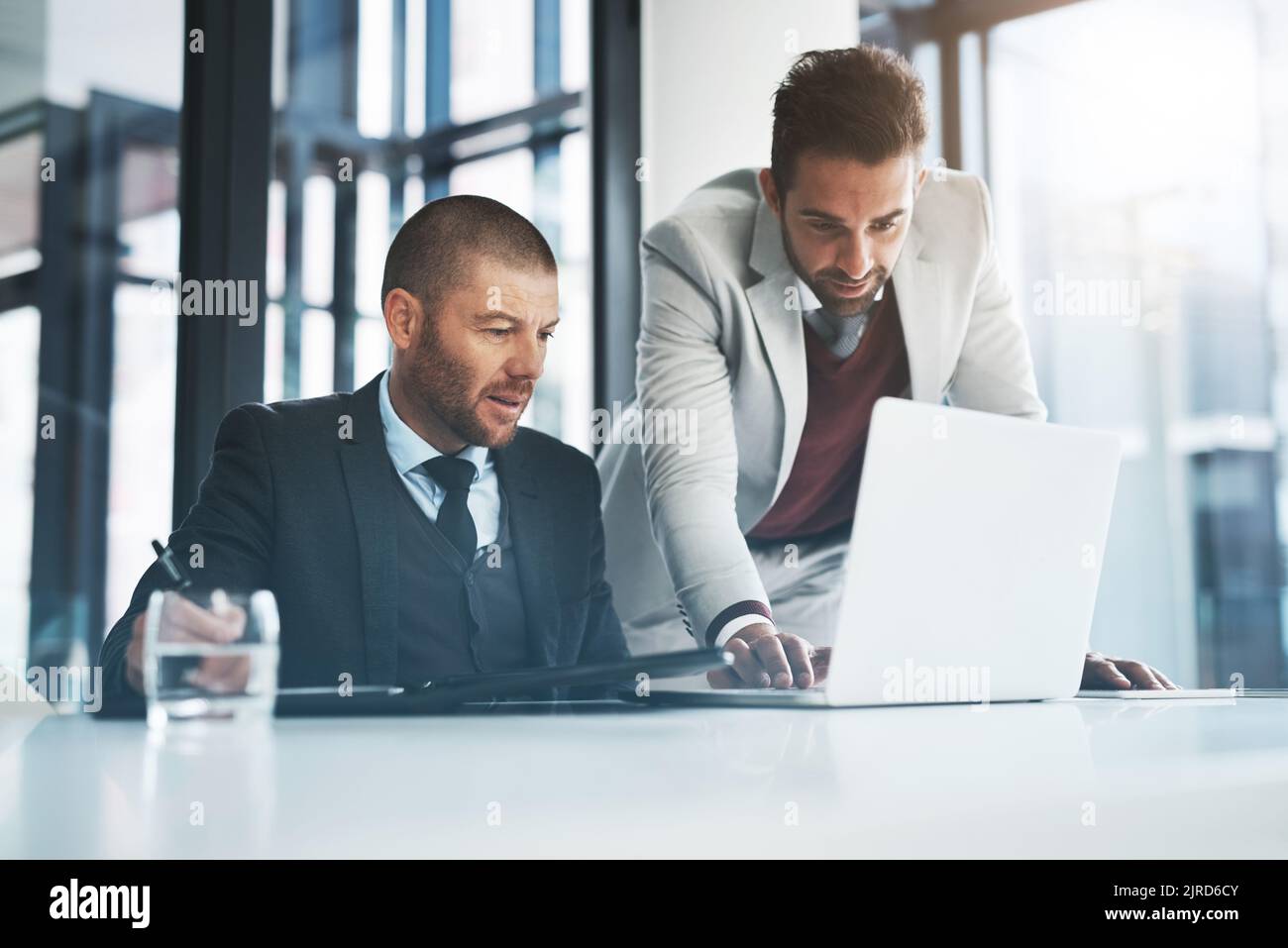 They always succeed when they work together. businesspeople working ...