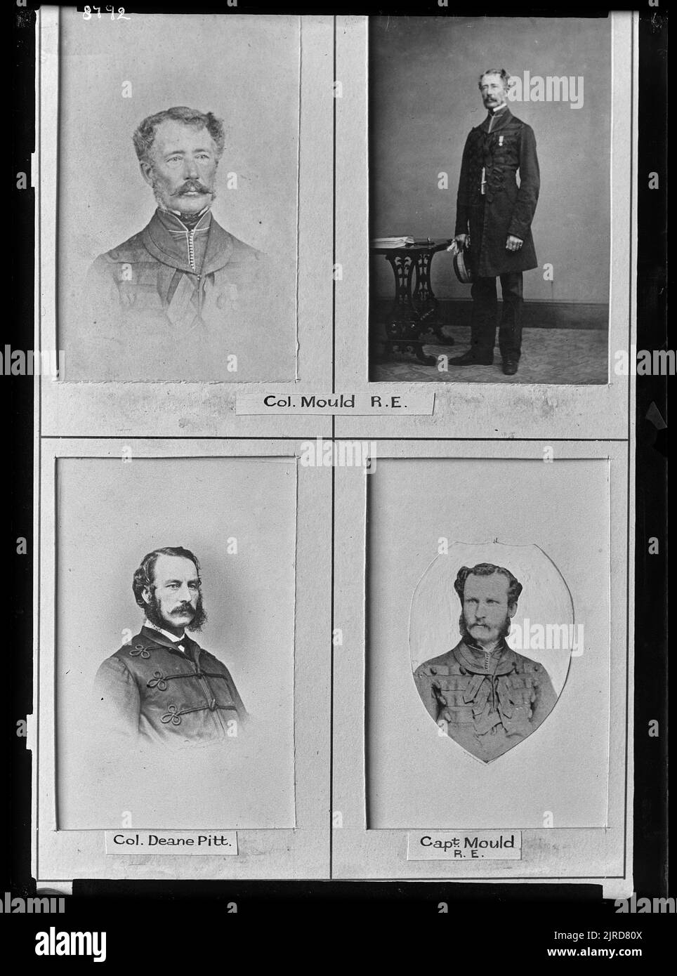 [Mould, Pitt], Circa 1895, by William Francis Gordon Stock Photo - Alamy