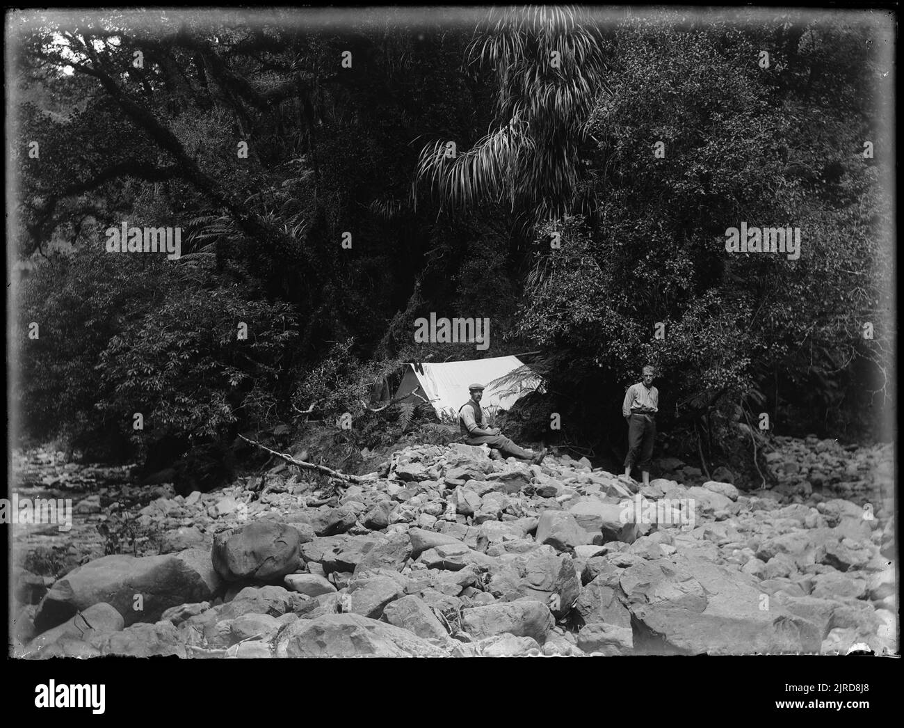 Tararuas 2nd crossing from levin masterton hi-res stock photography and ...