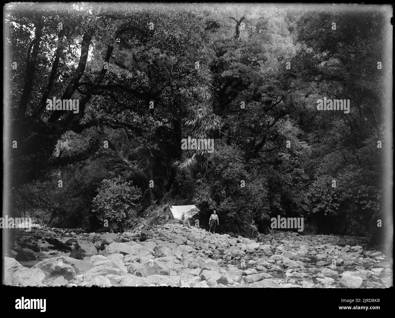 Tararuas 2nd crossing from levin masterton hi-res stock photography and ...