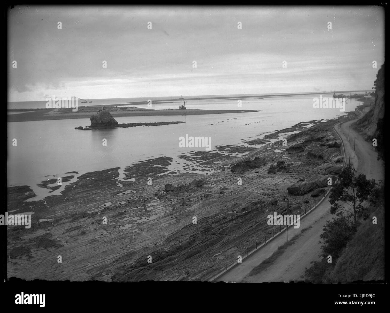 From the boulder bank nelson hi-res stock photography and images - Alamy