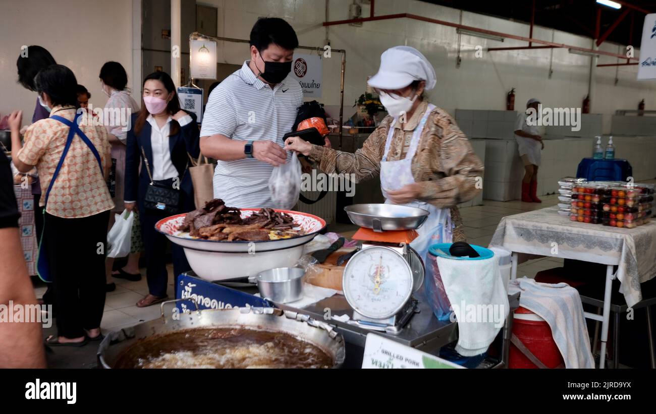 Money Changing Hands Lalai Sap Market Silom Road, Bang Rak, Bangkok ...