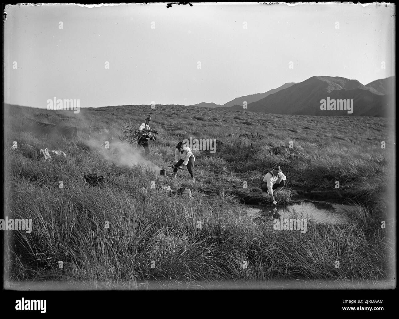 Altitude about 3500ft hi-res stock photography and images - Alamy