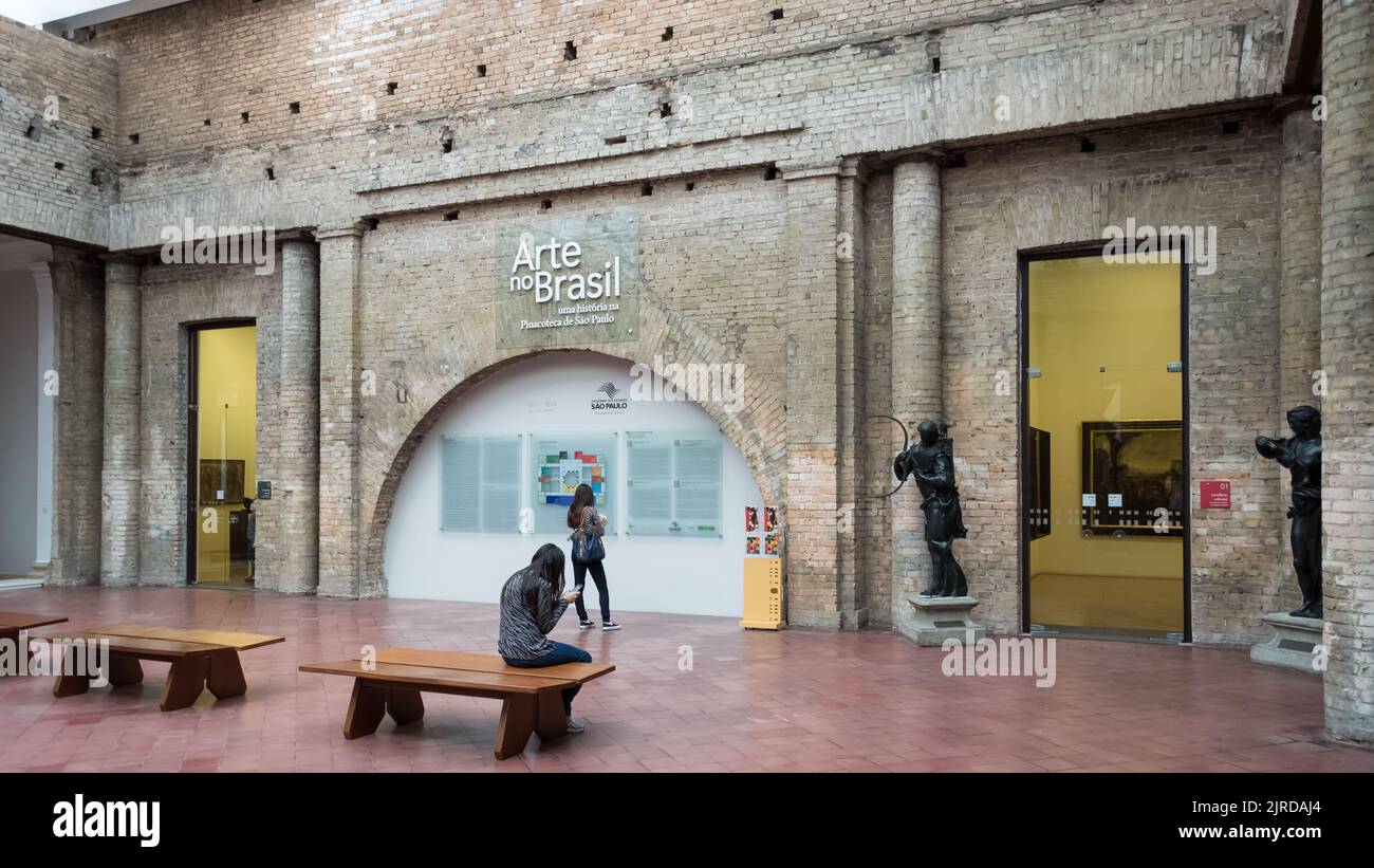 Architectural detail of the interior of the Pinacoteca (pinacotheca ...