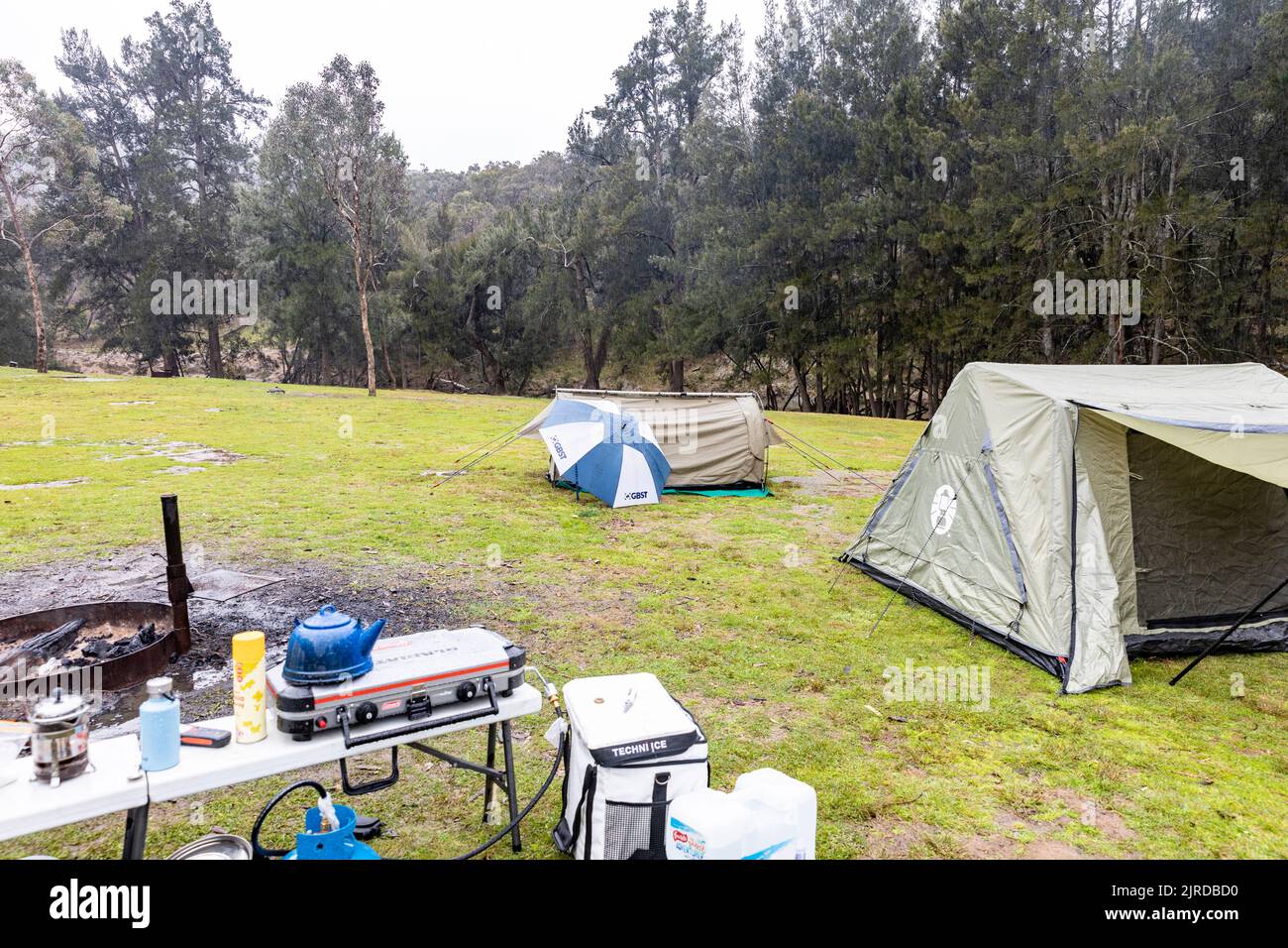 Australian camp site with tents including swag, Bummaroo Ford ...