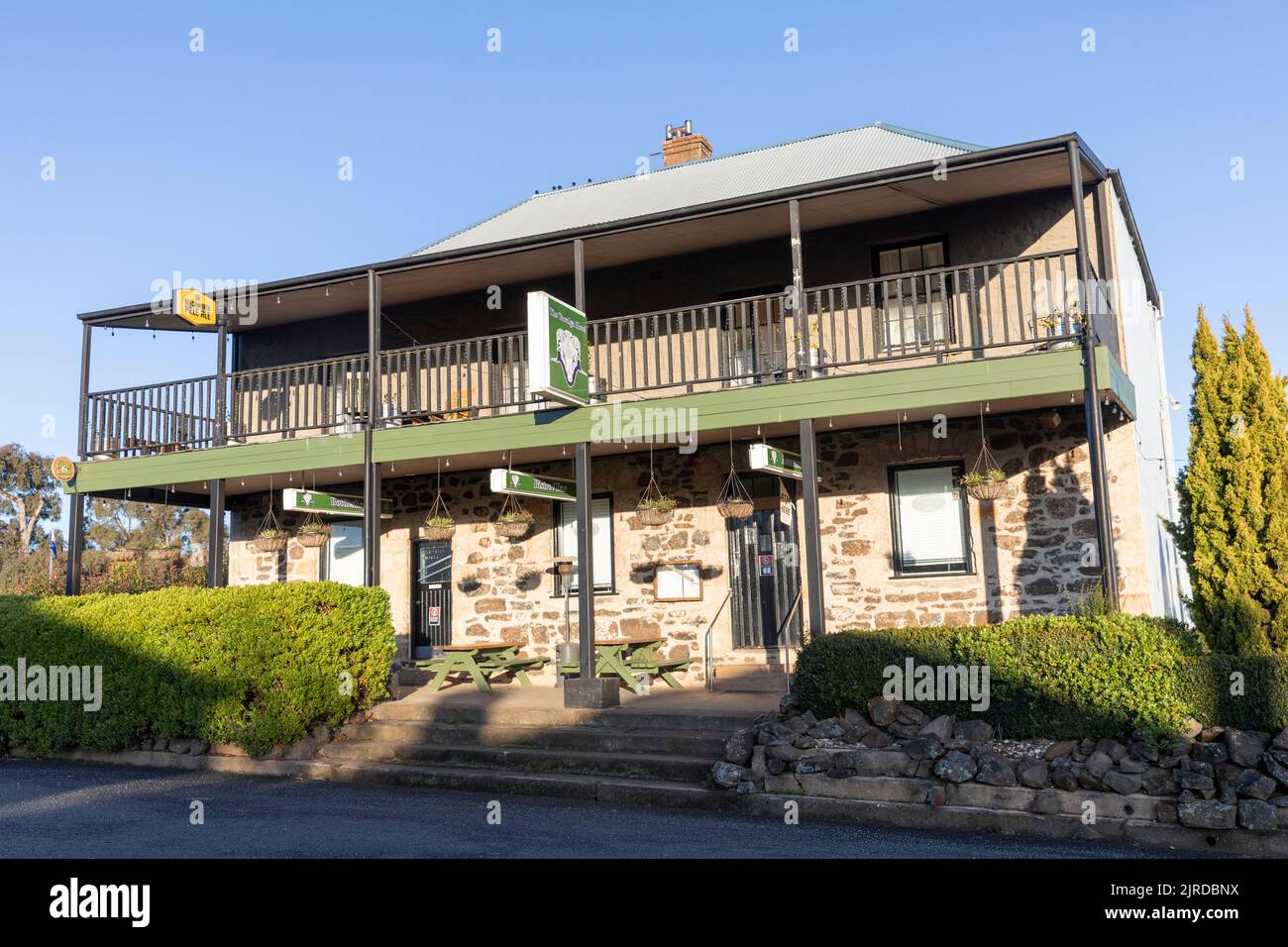 Taralga hotel and pub in the village of Taralga, regional new south ...