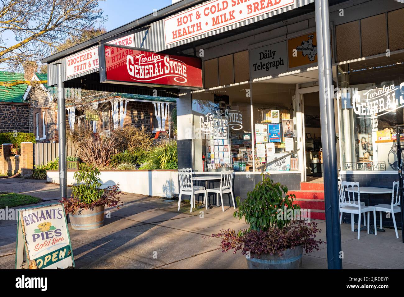Village taralga hi-res stock photography and images - Alamy
