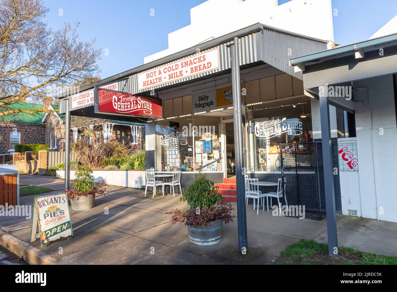 Village taralga hi-res stock photography and images - Alamy