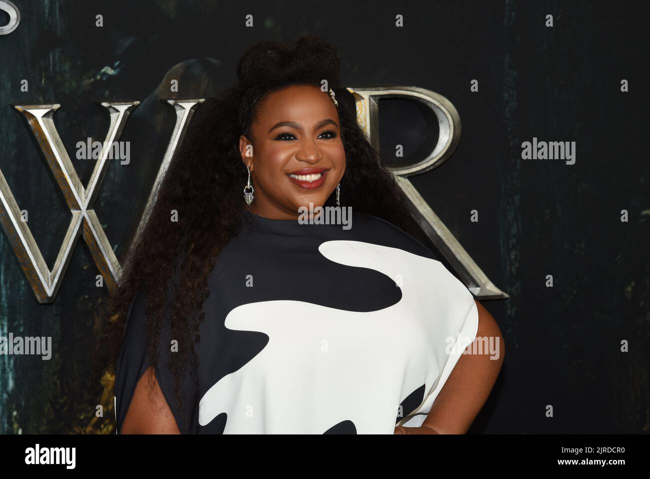 Sophia nomvete rings of power hi-res stock photography and images - Alamy