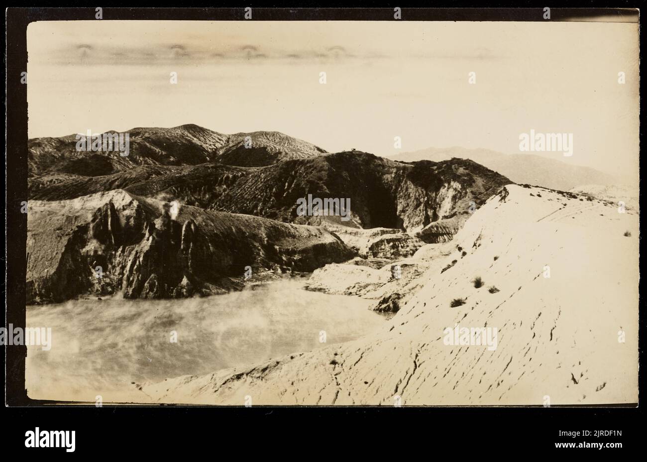 Waimangu rotomahana district hi-res stock photography and images - Alamy