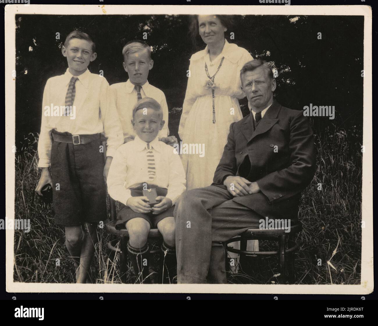 Saunderson Cooper family at Ocean Bay, 1910s-1920s, Cook Islands, by ...