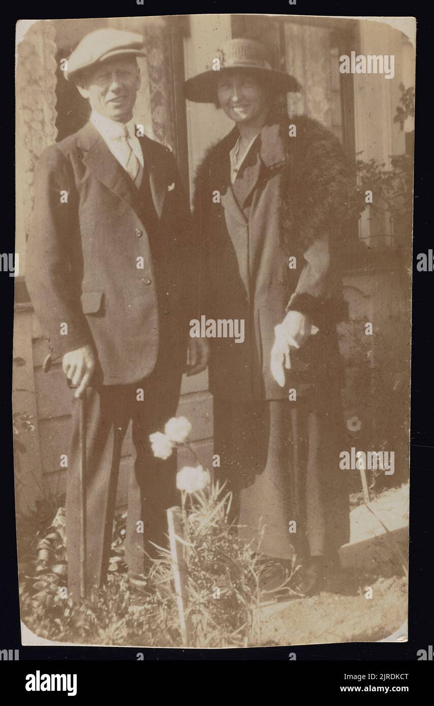 Will and Eva, 1910s-1920s, New Zealand, by William Saunderson Cooper ...