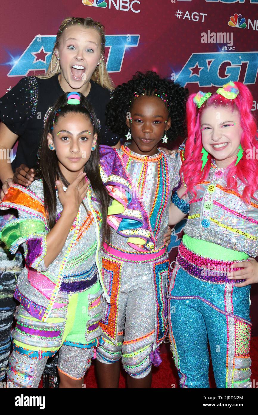 LOS ANGELES - AUG 23: JoJo Siwa, XOMGPOP at the America's Got Talent ...