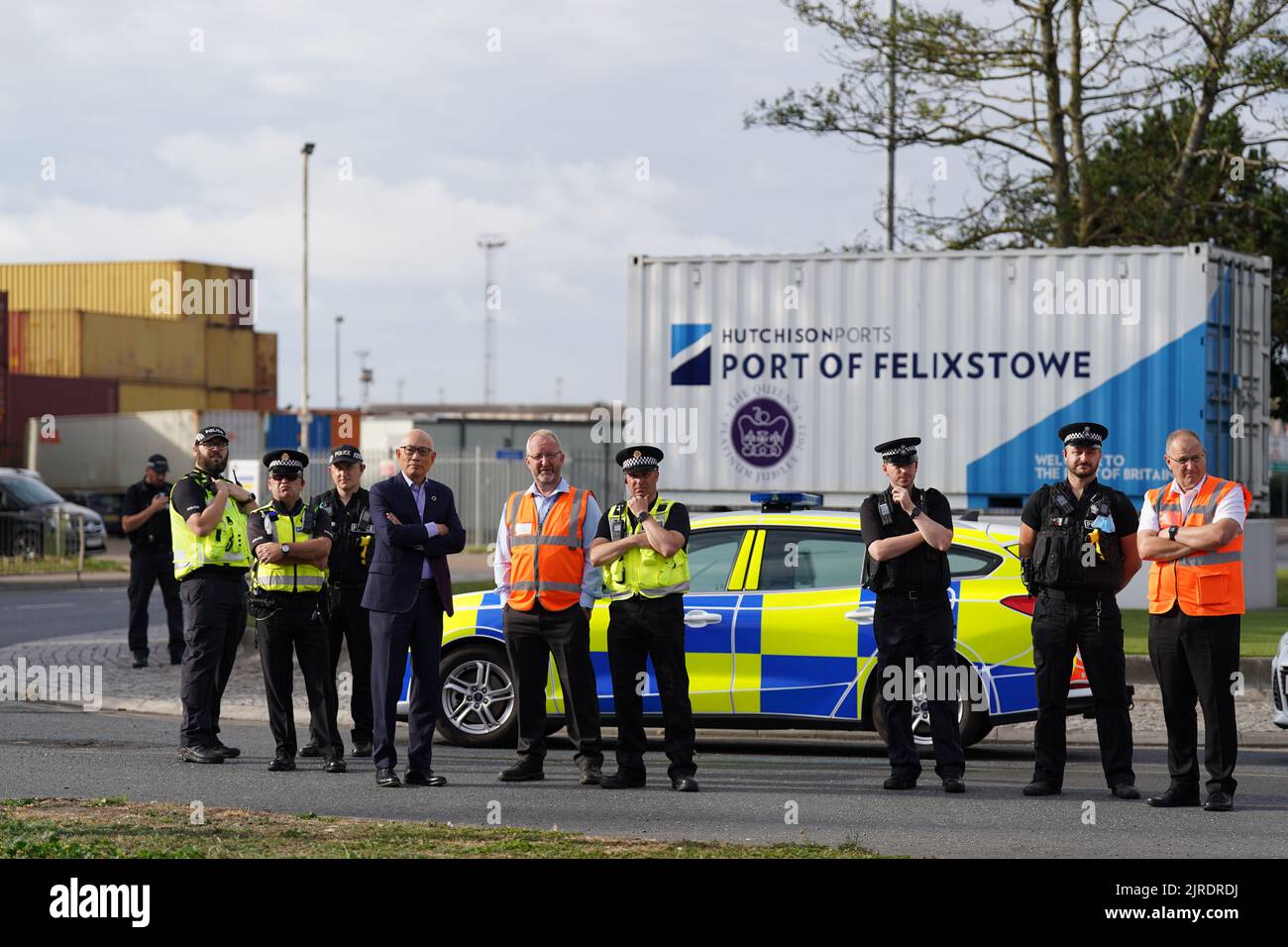 Hutchison Ports Chief Executive Officer Clemence Cheng with police ...