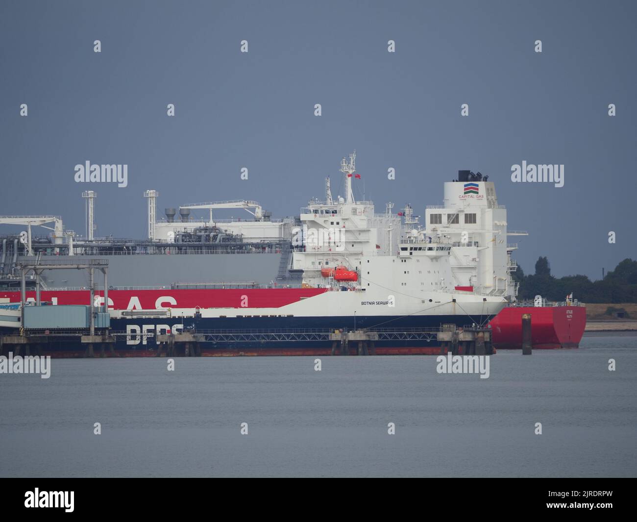 Sheerness, Kent, UK. 24th Aug, 2022. The first Australian gas shipment ...