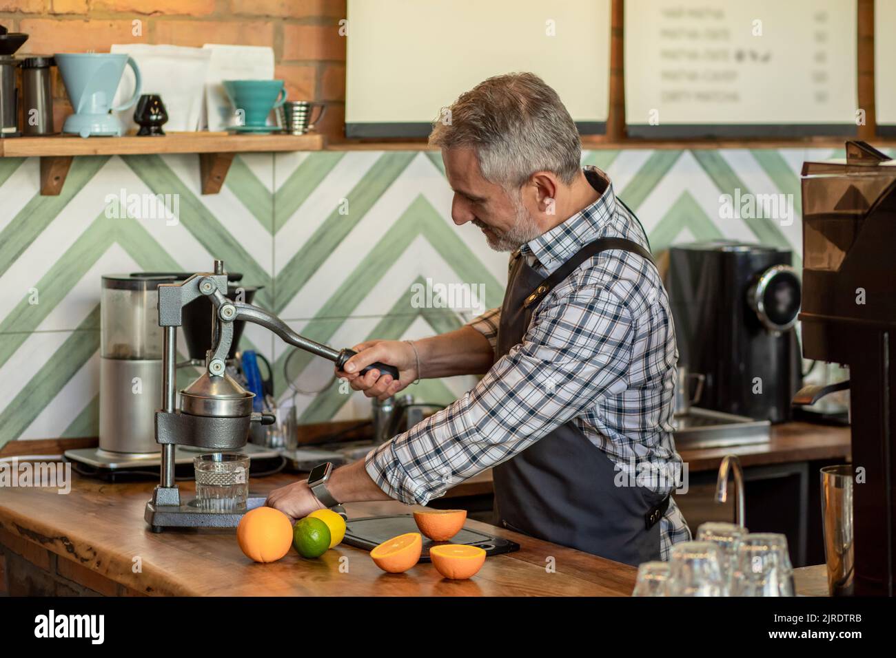 Juicer man hi-res stock photography and images - Alamy