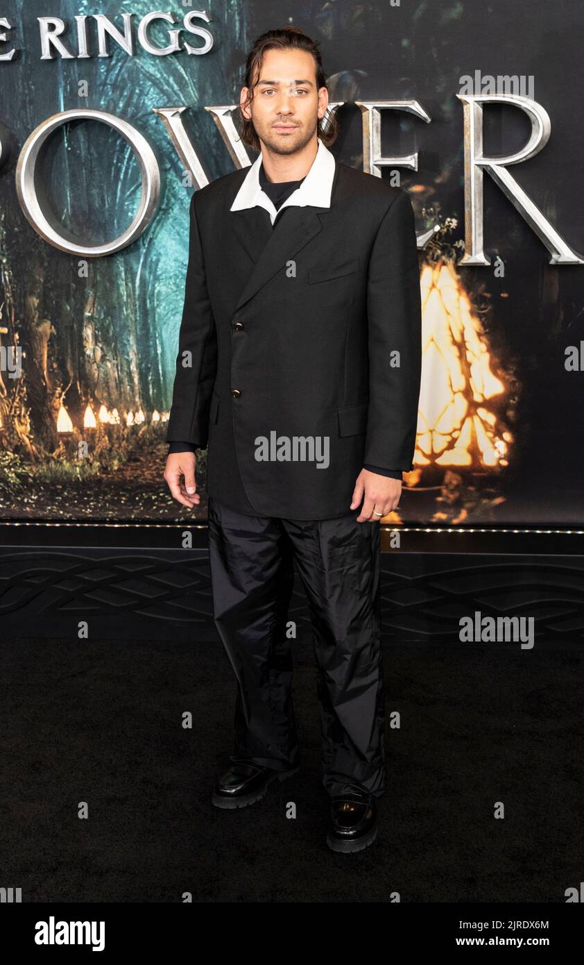 Lord of rings rings of power hi-res stock photography and images - Alamy