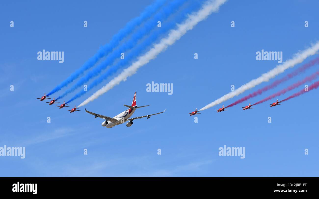 Raf voyager aeroplane hi-res stock photography and images - Alamy