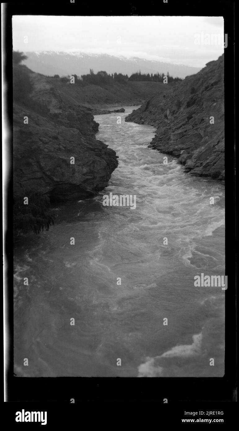 Adkin collection : Untitled, December 1929-January 1930, by Leslie ...