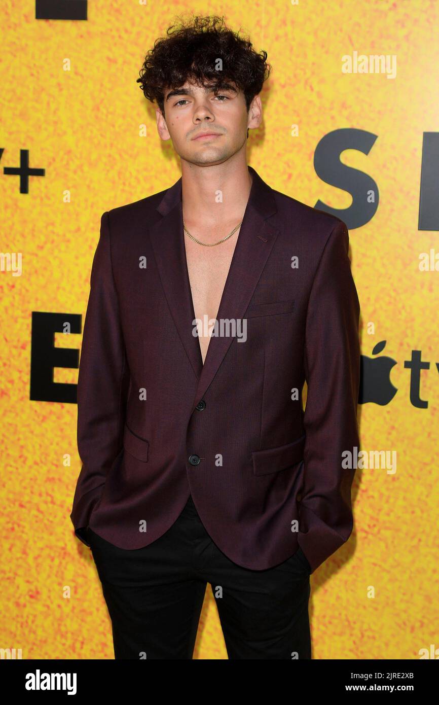 Los Angeles, CA. 23rd Aug, 2022. Jake Clark at arrivals for SEE Season ...